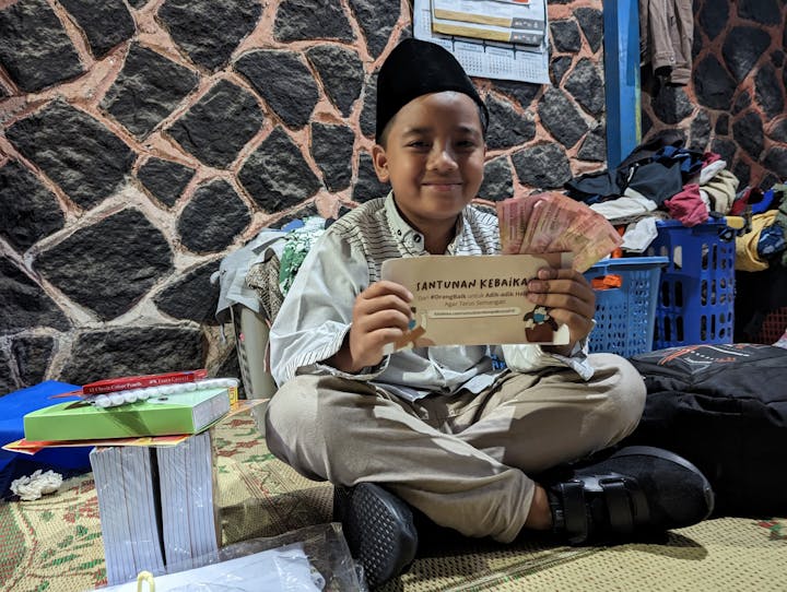 Kirim Kado Ramadhan Terbaikmu untuk Yatim Hebat