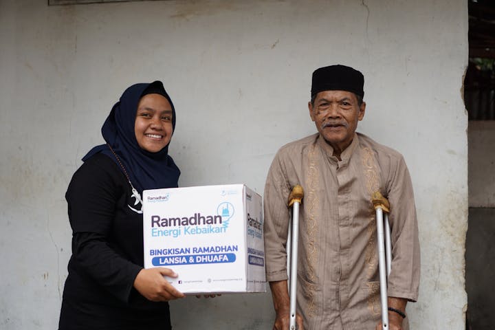 Bingkisan Ramadhan Untuk Lansia Dhuafa
