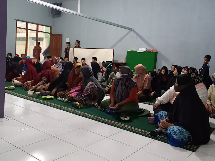 Wakaf Alquran Baru Untuk Santri Hafalan Quran 30 Juz
