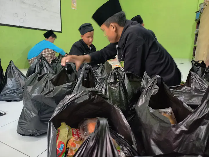 Wakaf Alquran Baru Untuk Santri Hafalan Quran 30 Juz