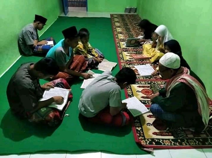Bersama kita bantu Kehidupan para guru ngaji di wilayah pelosok