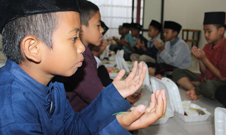 Sedekah 10 Ribu Untuk Berbagi Buka Puasa Yatim